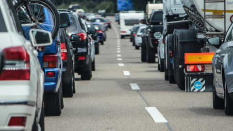 How to Survive and Thrive in a City with Rush Hour Traffic - Mom's Blog